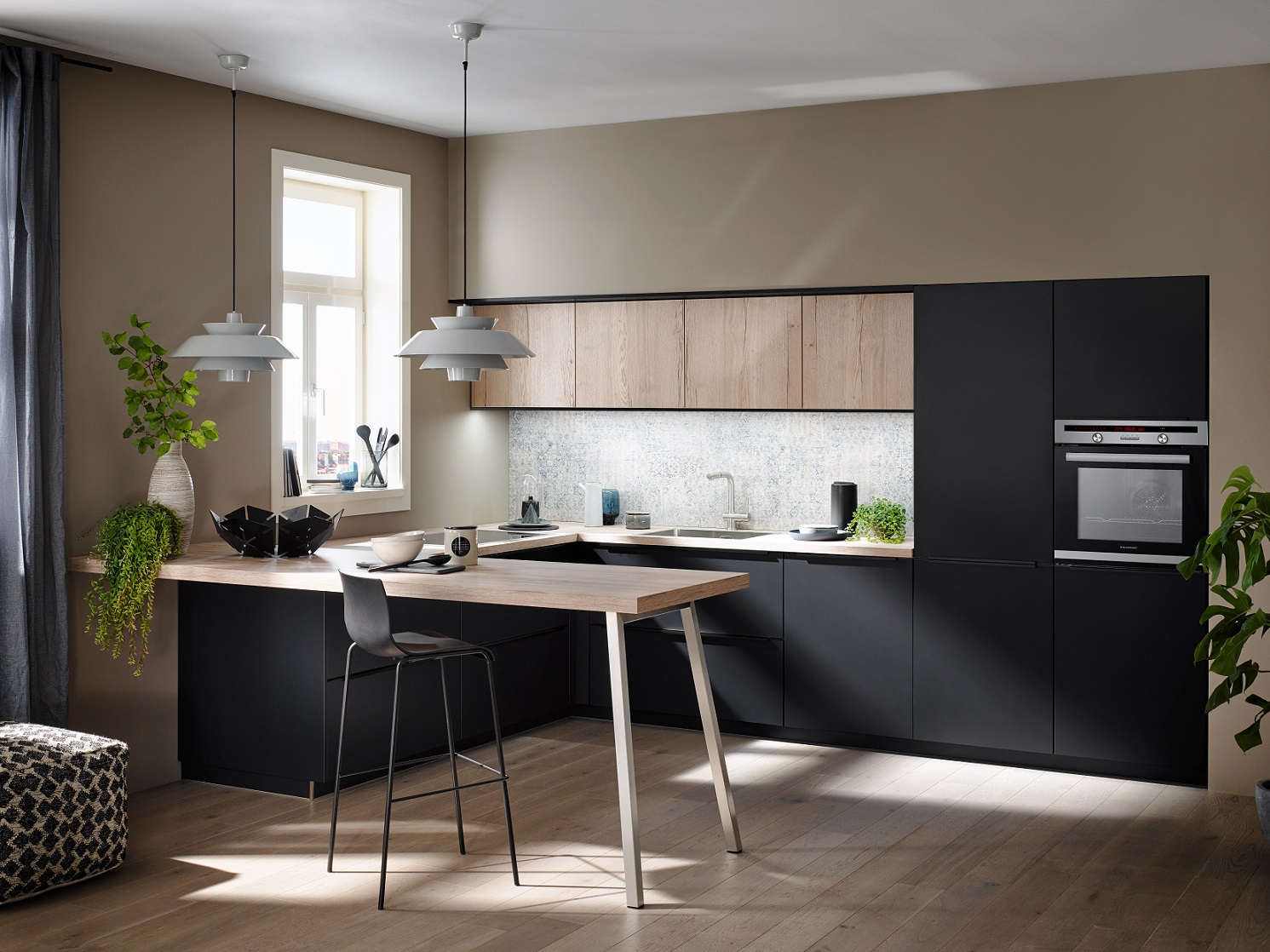 Natural Accents & Warm Tones | Seymour Kitchens